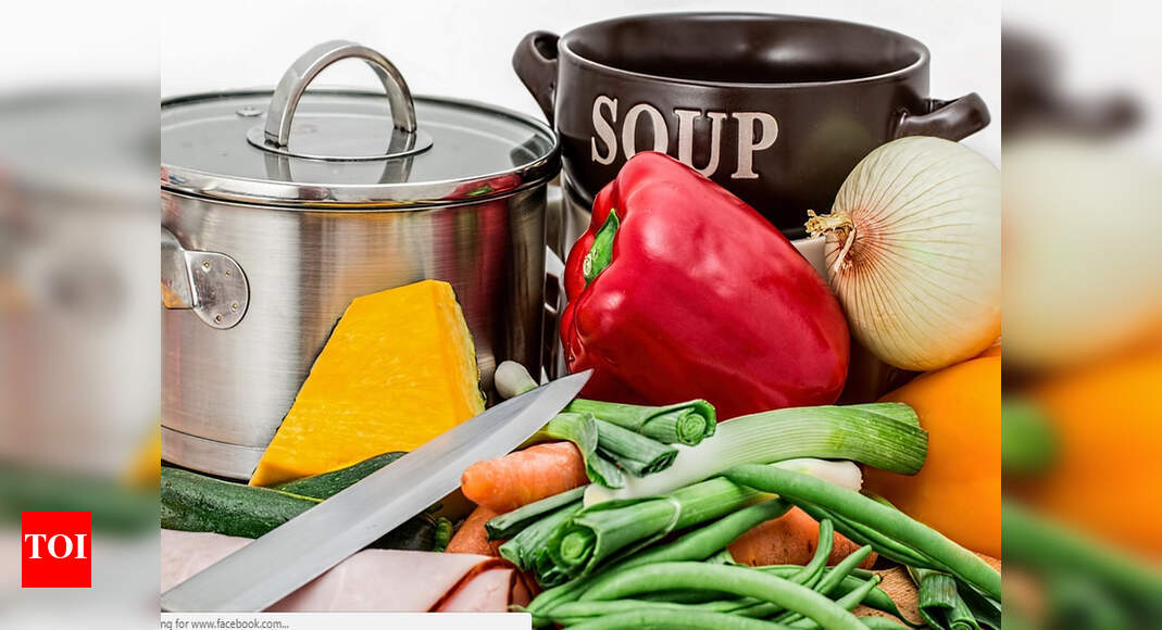 Try these three apps to rustle up a meal in no time - Times of India