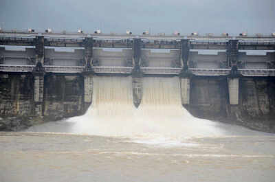 Now, two sluice gates of Kolar dam opened | Bhopal News - Times of India