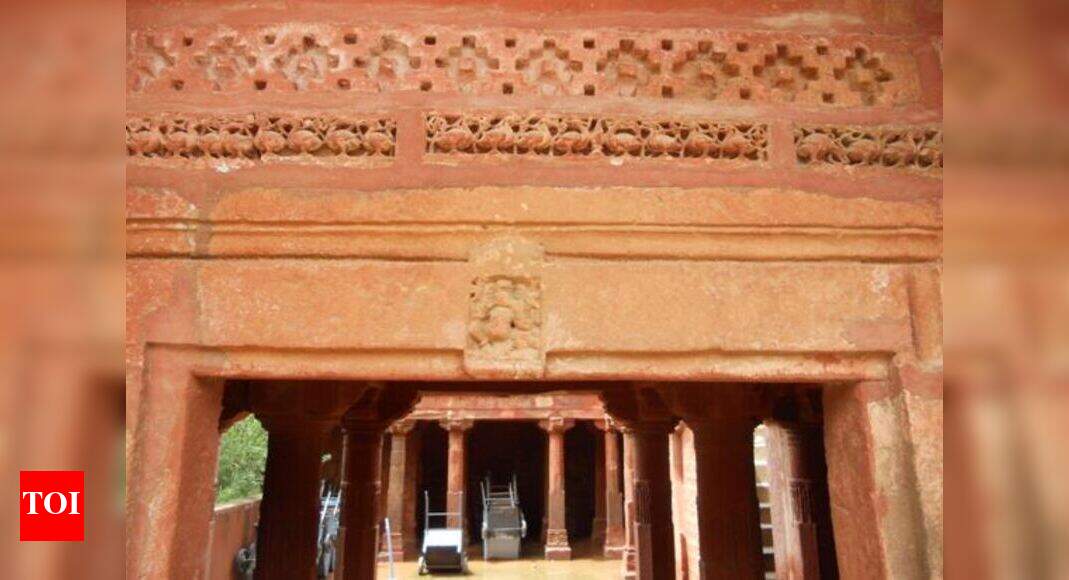 Shoddy ‘conservation’ puts Falodi Fort at risk | Jaipur News - Times of ...