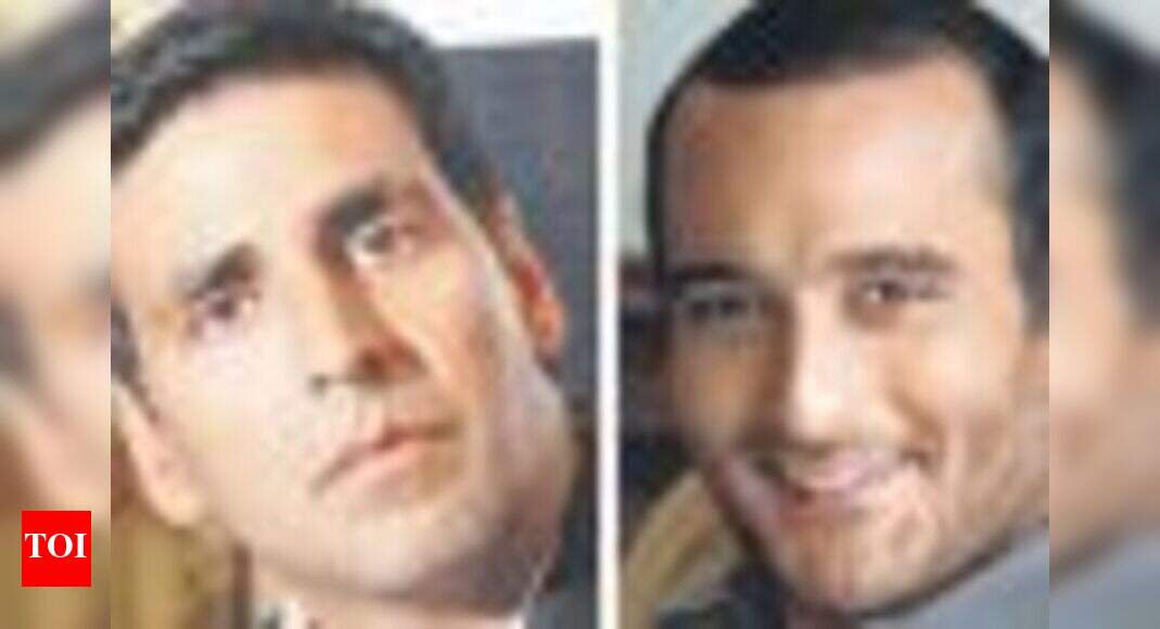 Akshay calling Akshaye | Hindi Movie News - The Times of India