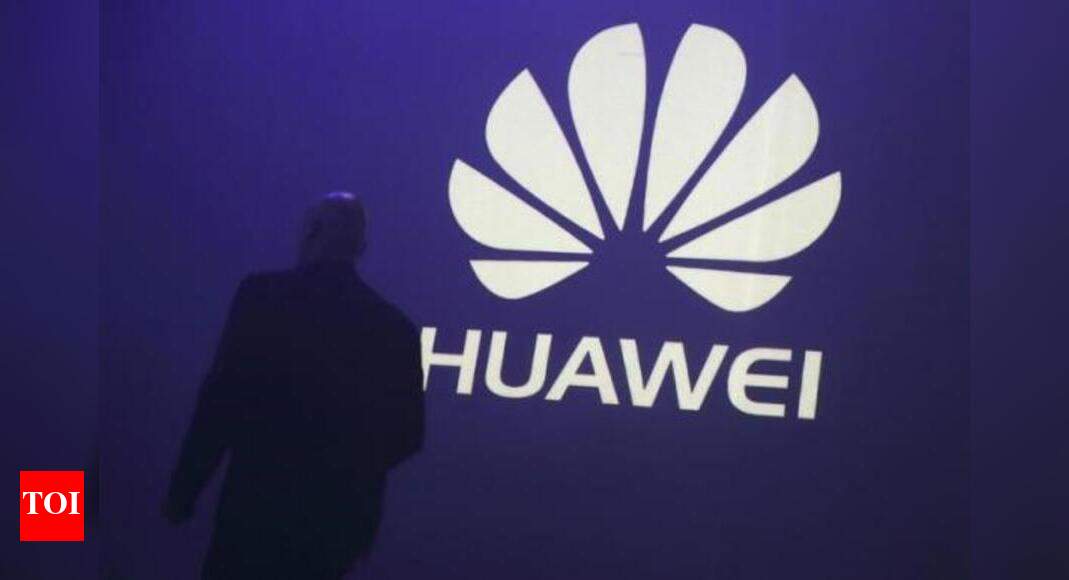 Huawei Huawei Largest Service Centre In India Has Over 1 000 Staff