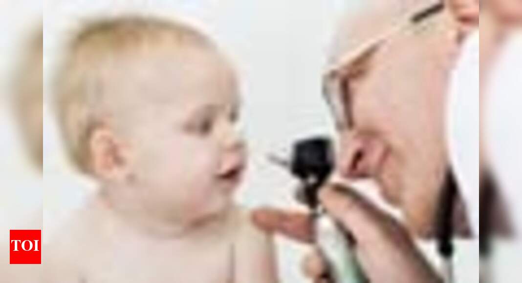 More infants developing major eye problems - Times of India