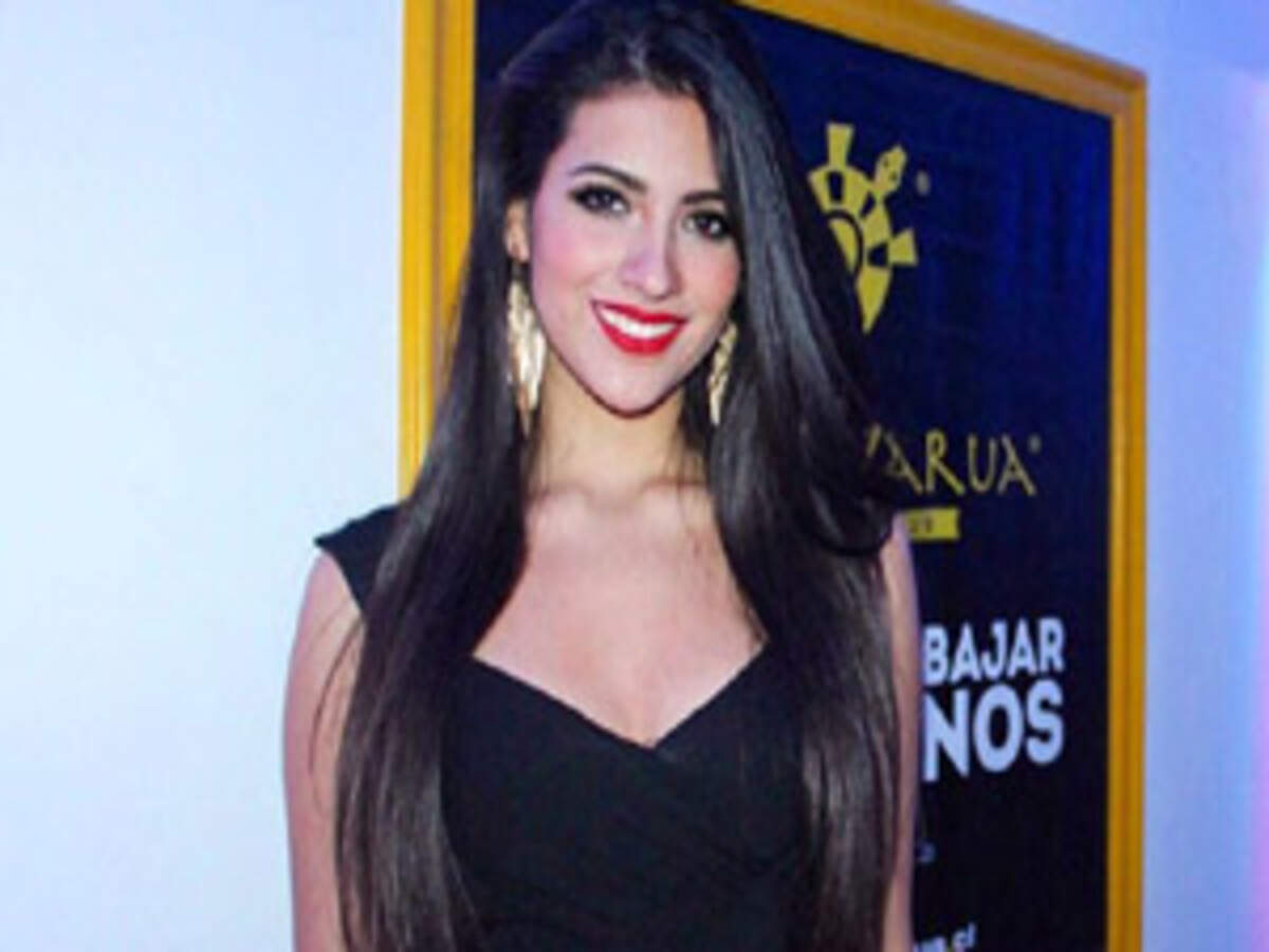 Antonia Figueroa crowned Miss World Chile 2016