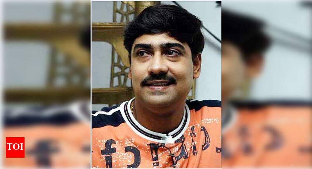 I congratulate Mamata Banerjee for her Singur movement, says Kaushik ...