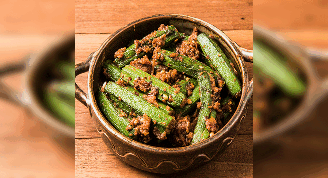 Bhindi Pepper Fry Recipe: How to Make Bhindi Pepper Fry Recipe ...
