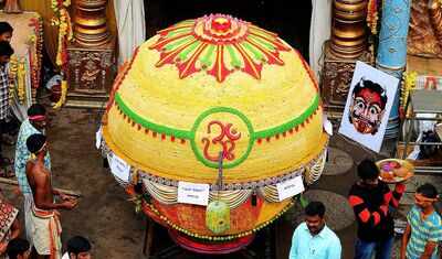 Laddus that match Lord Ganesha’s appetite | Hyderabad News - Times of India