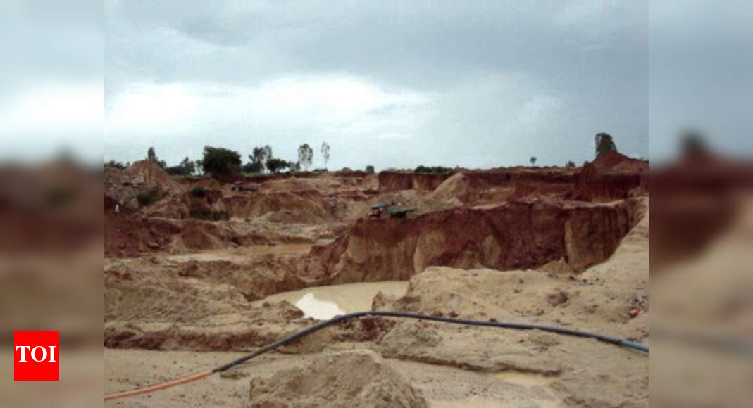 Action against sand mafia | Thane News - Times of India
