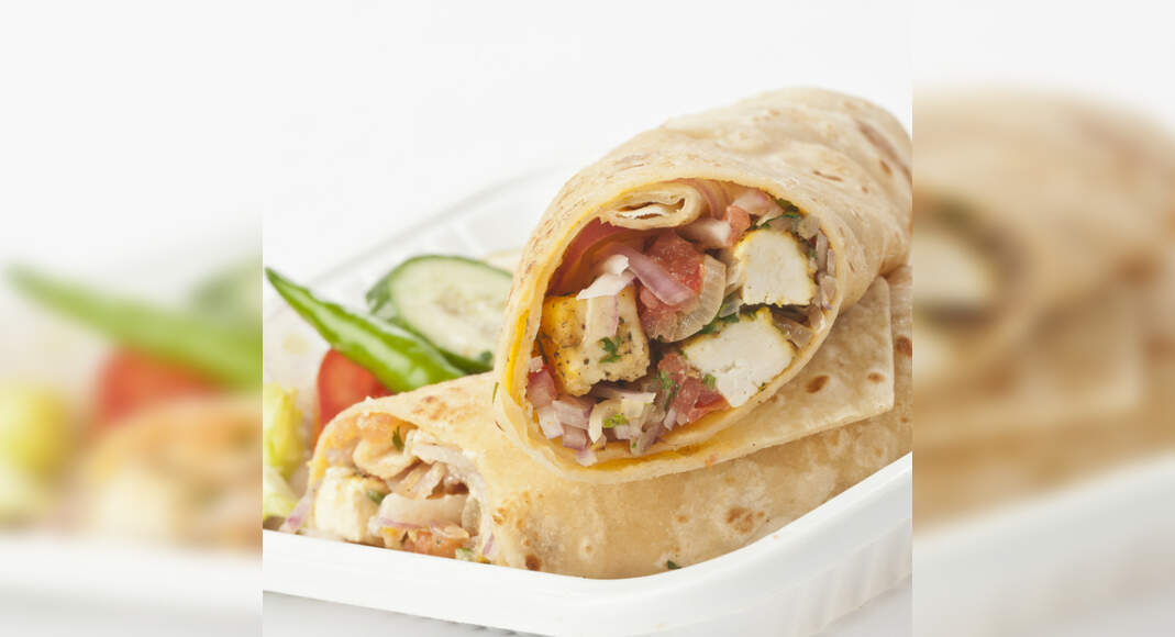 Paneer Egg Chapati Roll Recipe: How to Make Paneer Egg Chapati Roll ...