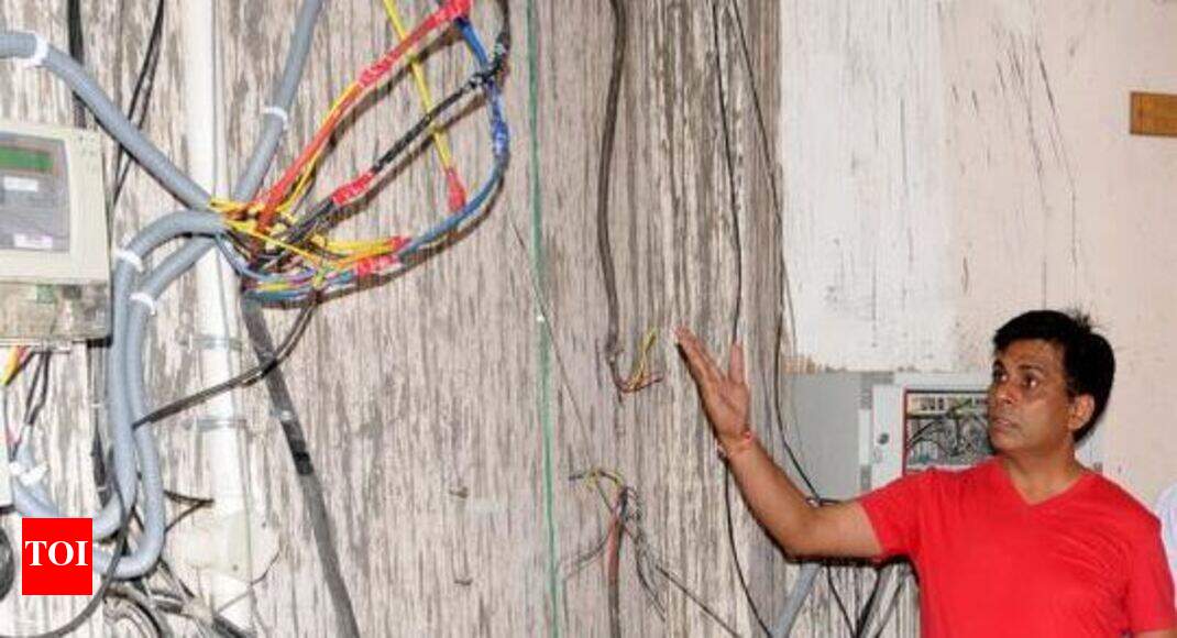 Wiring in a mess, residents of Noida society with 465 flats ‘living in ...