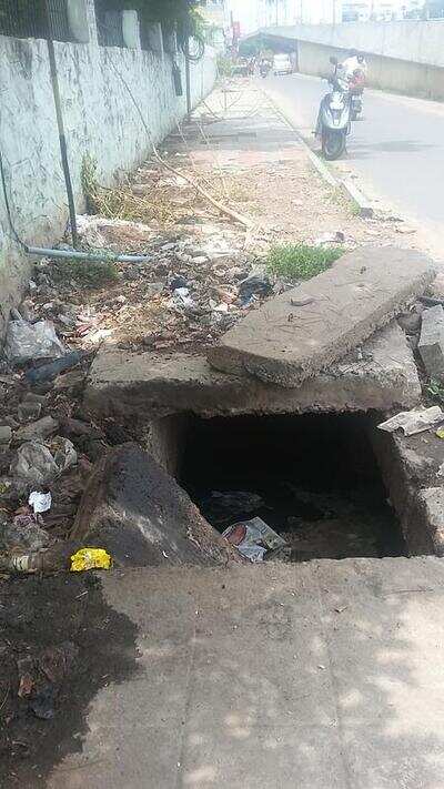 Open sewage line in front of gh - Times of India
