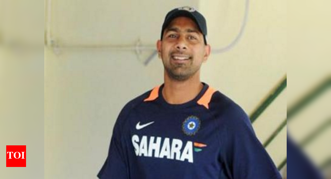 Praveen Kumar: Cricketer Praveen Kumar joins SP | Lucknow News - Times ...
