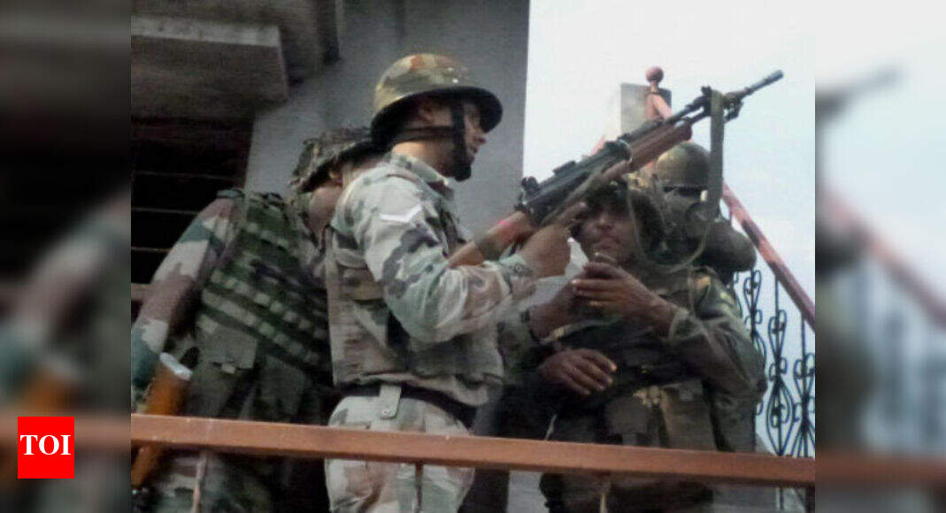 Poonch: Encounter in Poonch ends, bodies of 2 militants recovered ...