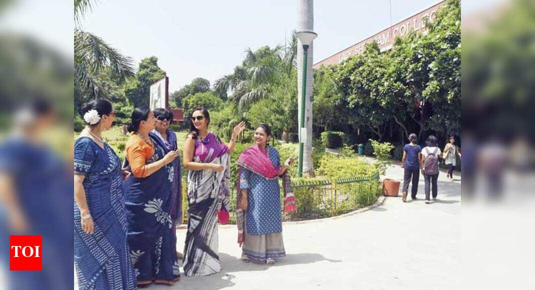 LSR’s heritage walk for alumni takes U-turn into the past | Events ...