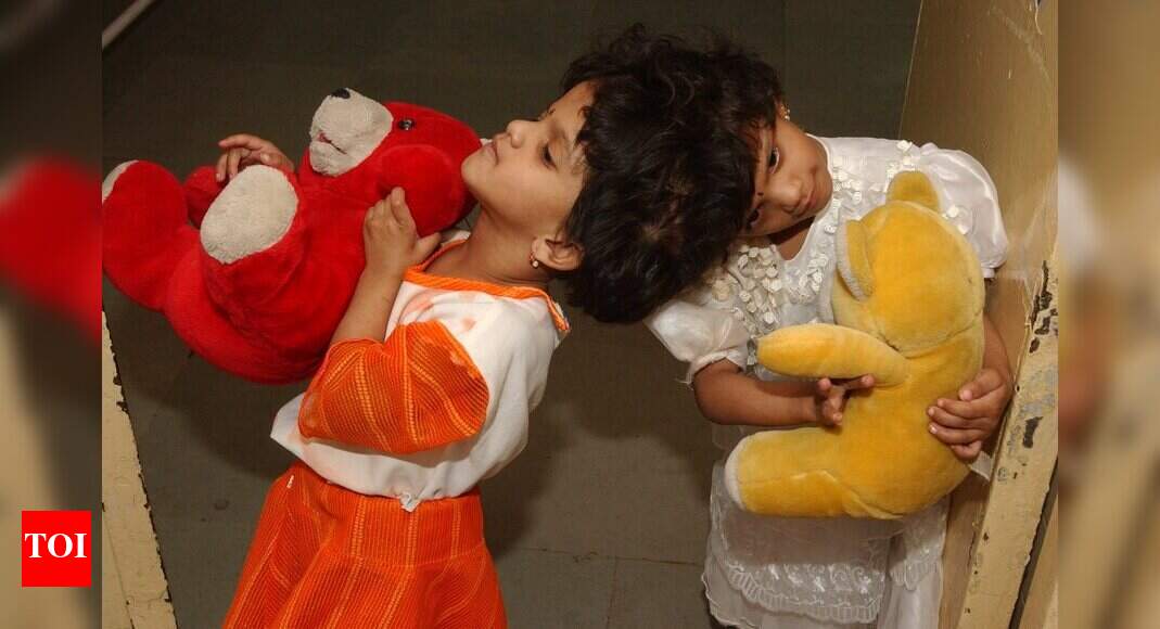 Activists stage protest over conjoined twins Veena-Vani case ...