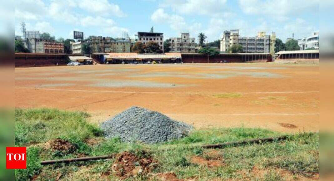 Nehru Stadium in bad shape | Hubballi News - Times of India