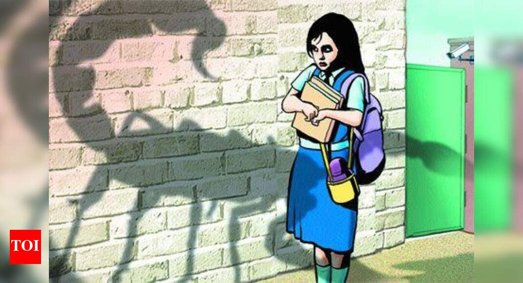 FIR against school teacher for sexually harassing student | Varanasi ...