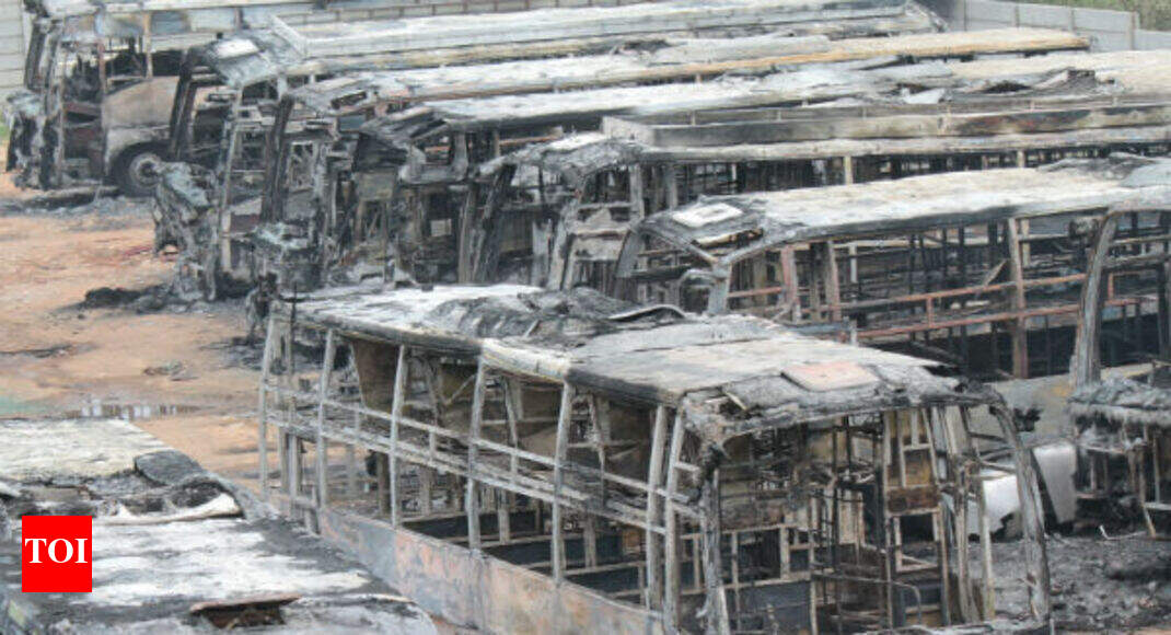 Woman arsonist set afire 42 buses for biryani & Rs 100 | Bengaluru News ...