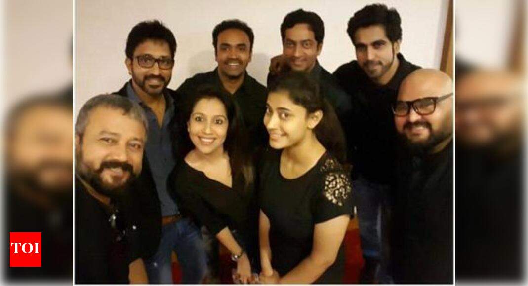 Manu Manjith pens Kerala Royals' theme song | Malayalam Movie News ...