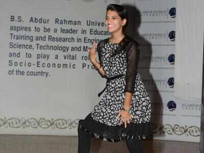 Snigdha sang and danced to win the Oppo Chennai Times Fresh Face 2016 ...