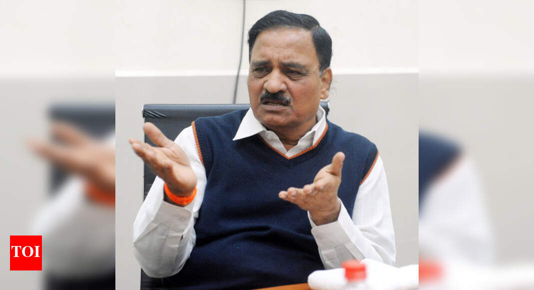 Maharashtra: 'Vehicles not going outside Maharashtra should have ...