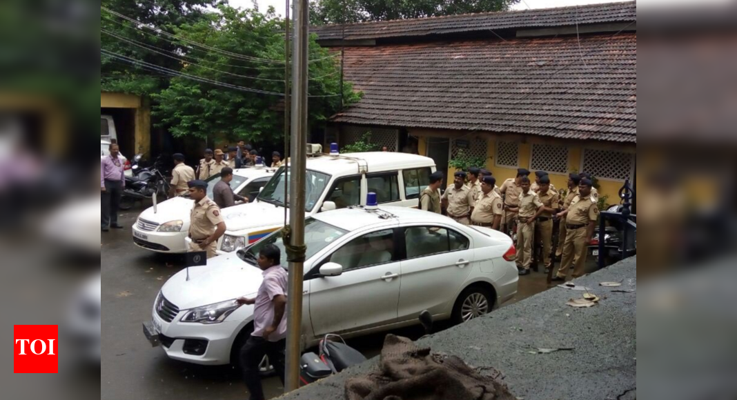 Suspicious men spotted near Mumbai, high alert sounded | India News ...