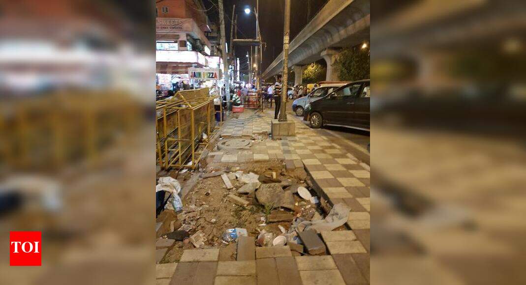 Pedestrians at risk in Rohini - Times of India