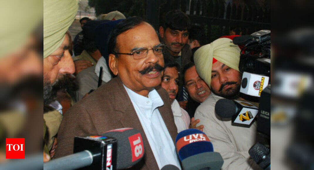 Ruchika molestation case: SC upholds former Haryana DGP Rathore's ...