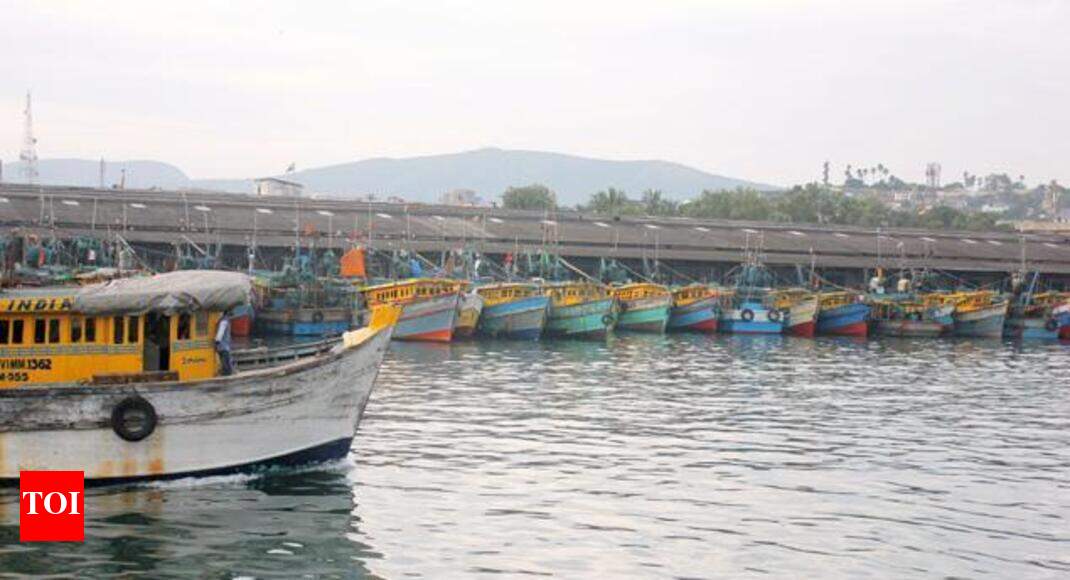 Modernisation of Fishing Harbour in limbo | Visakhapatnam News - Times ...