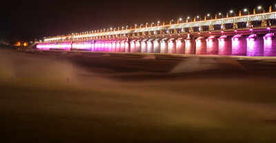 Prakasam barrage receives heavy inflows | Vijayawada News - Times of India