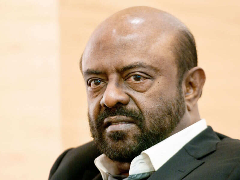 Meet the 8 richest Indian tech billionaires | Gadgets Now