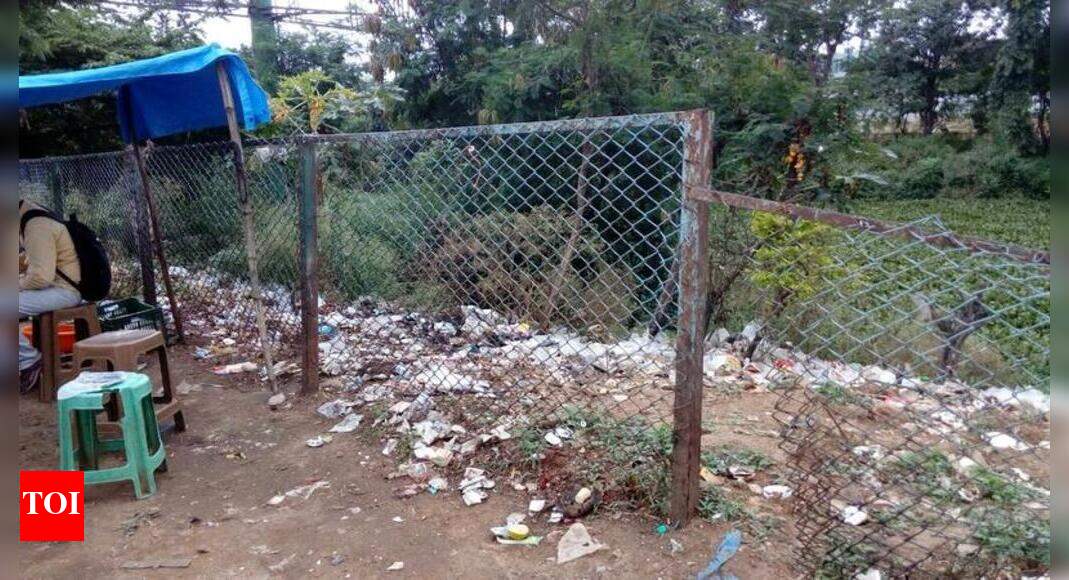 Kengeri bus stand in filthy state - Times of India