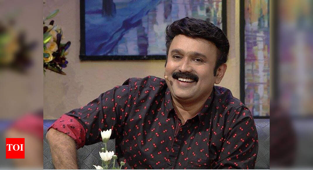 Actor Sudheesh to visit ‘Badai Bangalow’ - Times of India