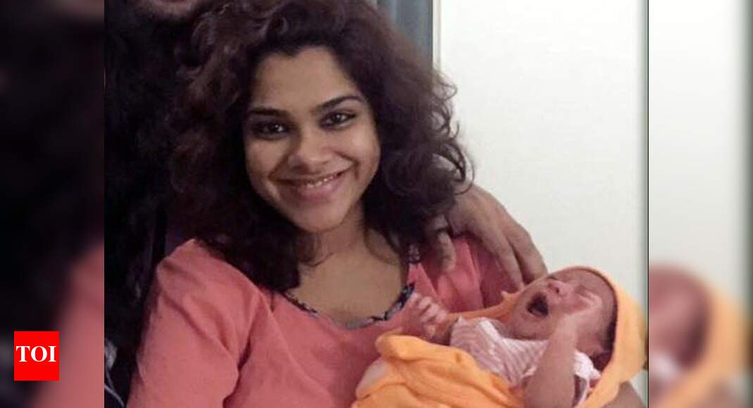 Kadhal Sandhya gives birth to baby girl on birthday | Malayalam Movie ...