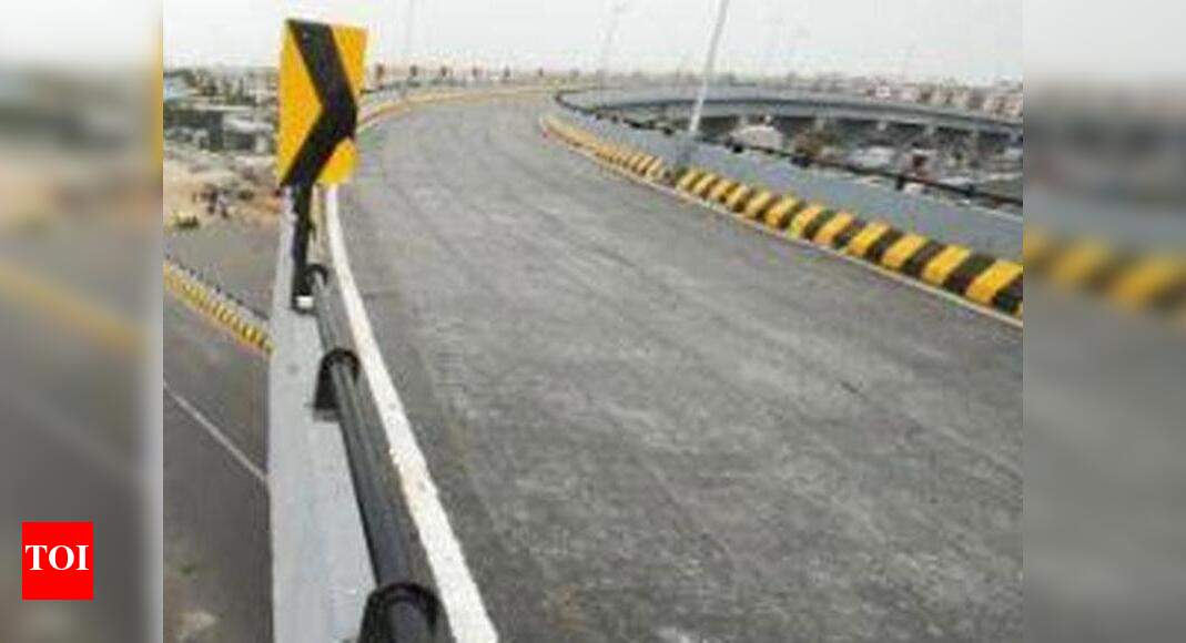Matiyari flyover opens from 1 side | Lucknow News - Times of India