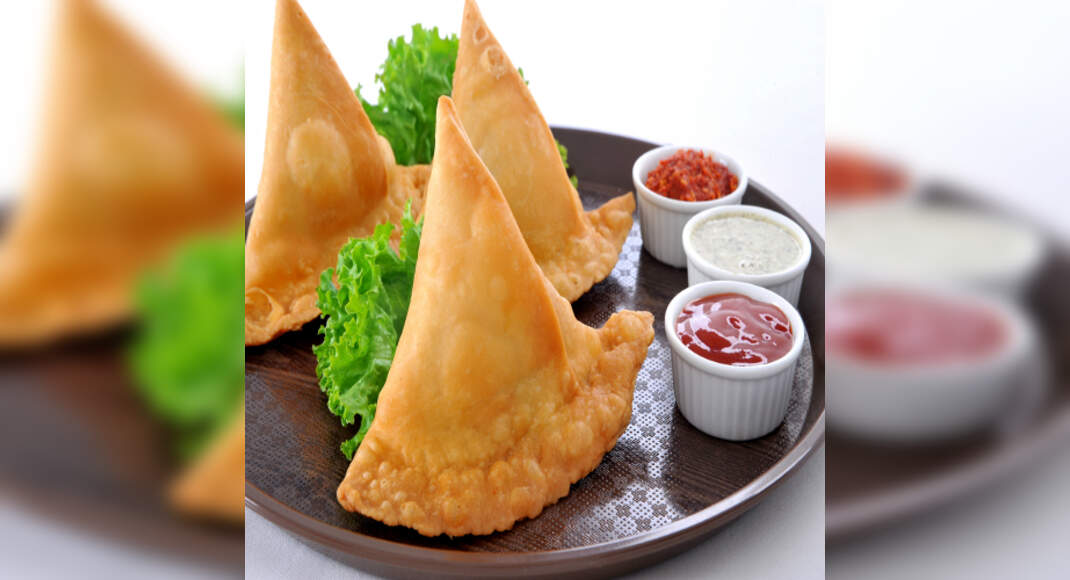 Samosa Recipe | Aloo Samosa Recipe | Deep Fried Samosa Recipe