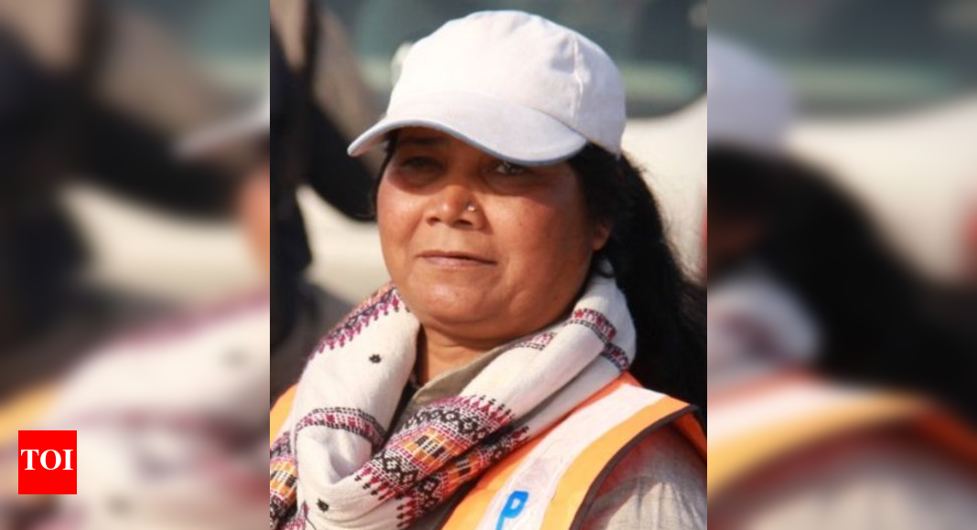 Dorris: Dorris alleges her daughter attacked | Noida News - Times of India