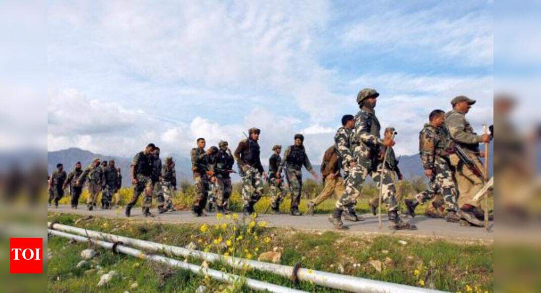 Lt General D R Soni visits Army War College in Mhow | Indore News ...