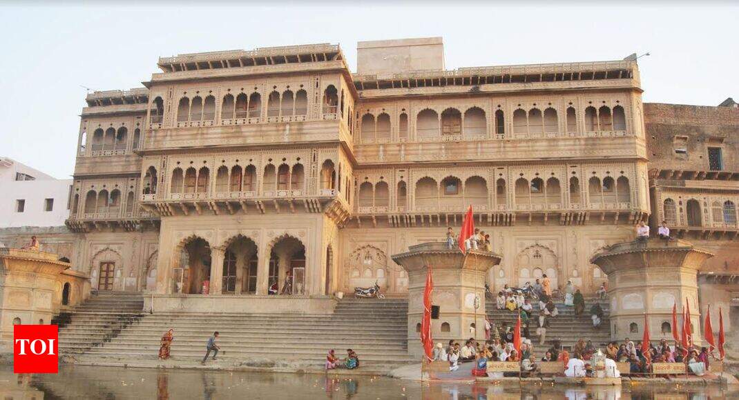 'Save our heritage ghats in Vrindavan' | Agra News - Times of India