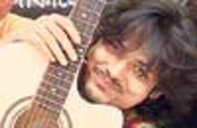 Pota's old ties renewed! | Hindi Movie News - Times of India