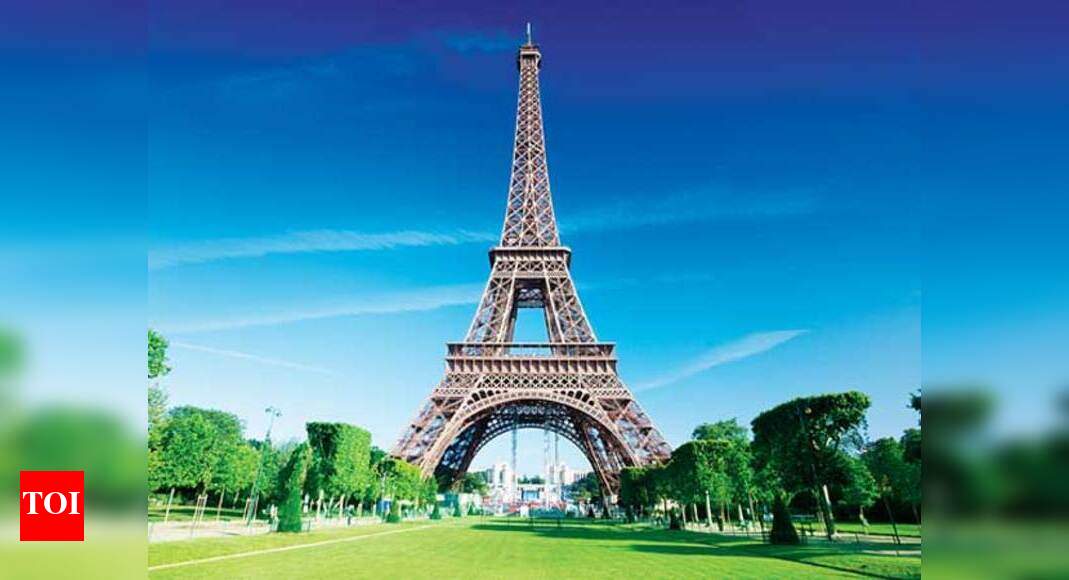 Indian designs on Eiffel Tower - Times of India