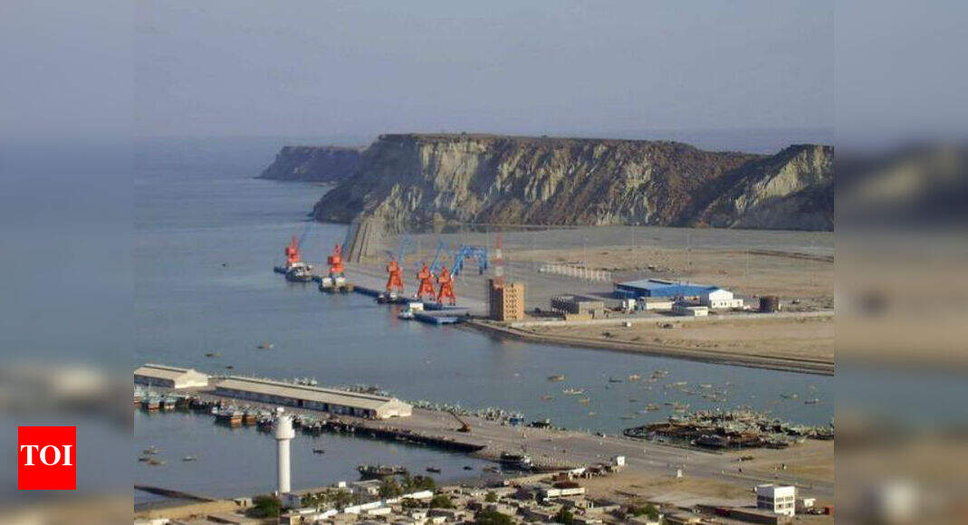 China corridor to spark outflows from Pak: IMF - Times of India