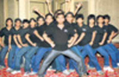 No entry for girls in Prince Dance Group - Times of India