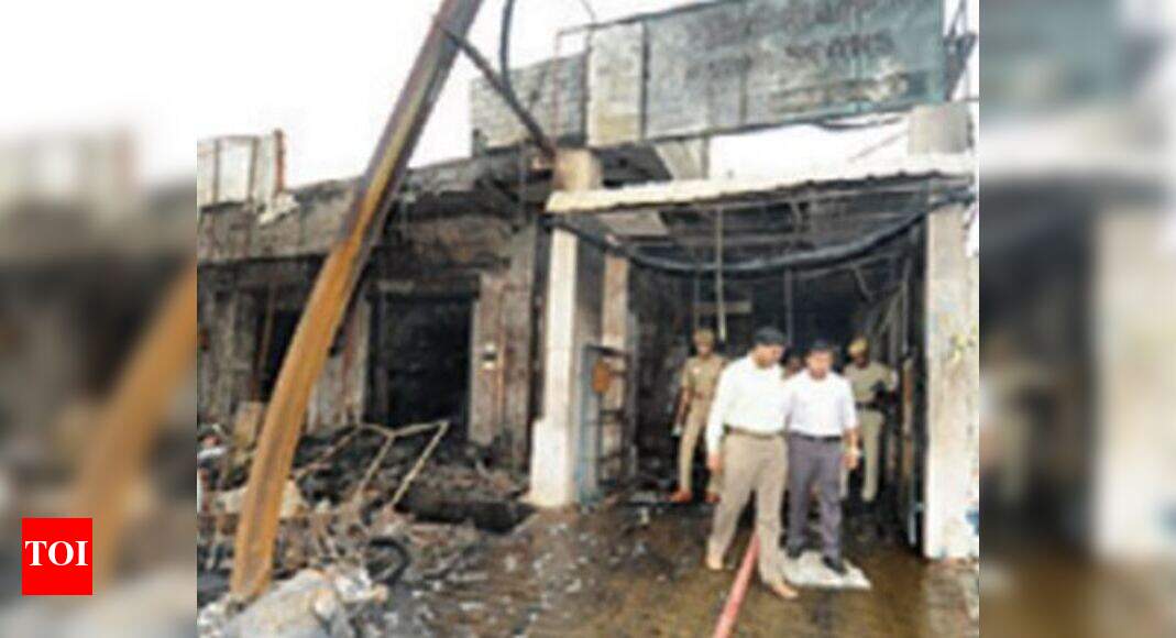 Eight die as smoke from cracker blast engulfs scan centre | Madurai ...