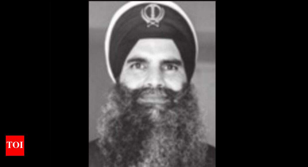 Donald Trump: US Sikhs upset at Donald Trump campaign's identity goof ...