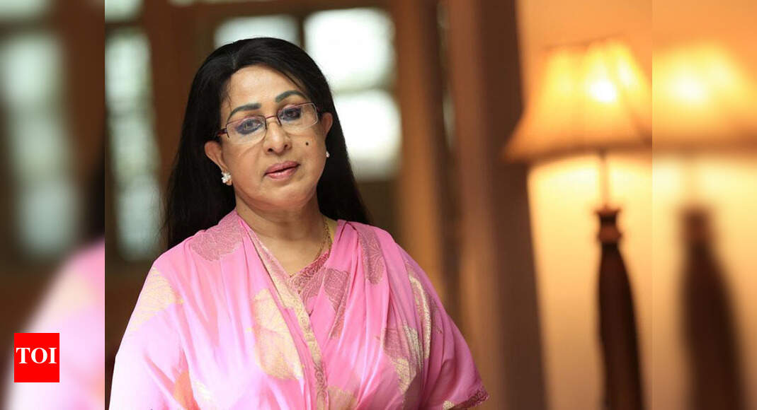 Sheela on Comedy Super Nite - Times of India