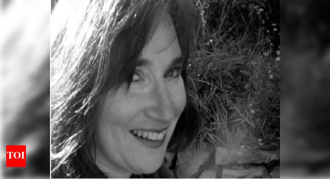 Poet and novelist Lucia Perillo dies at 58 - Times of India