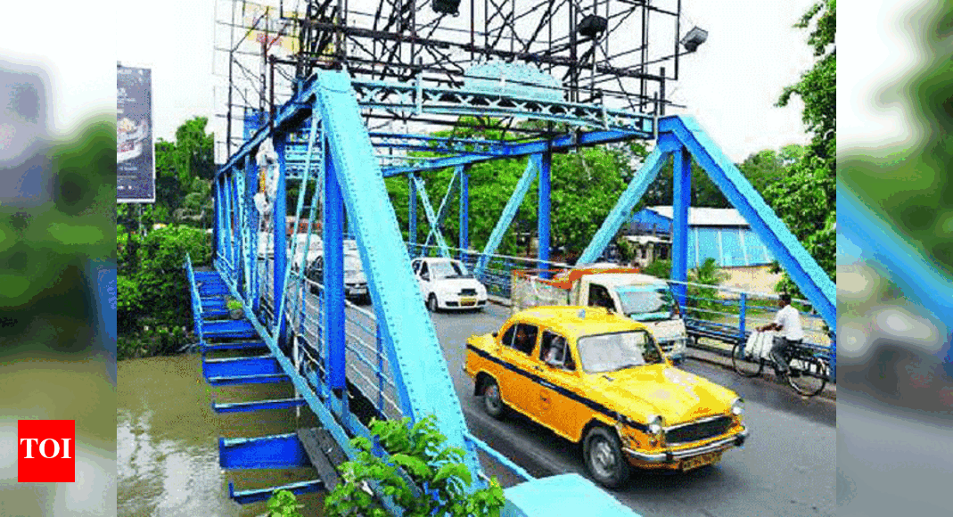 Two-lane bridge over Shahdara drain opens for public | Noida News ...