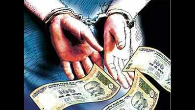Angadiya: Angadiya employee cheats firm of Rs 1.18 crore | Rajkot News ...