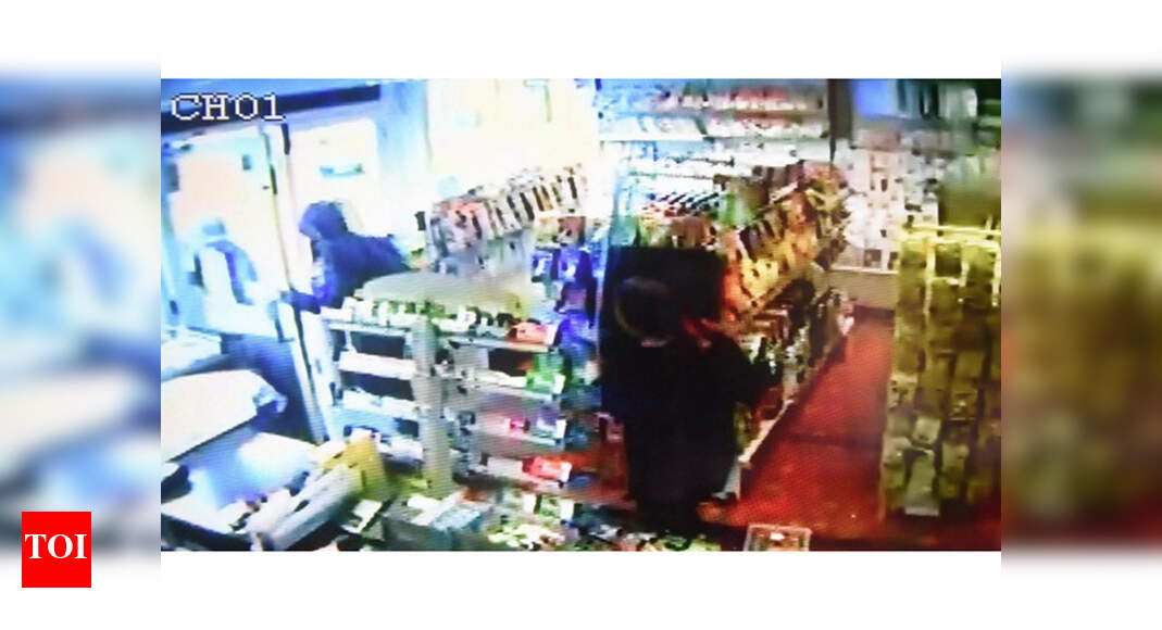 Indian-origin woman fights off shop robbers in UK - Times of India