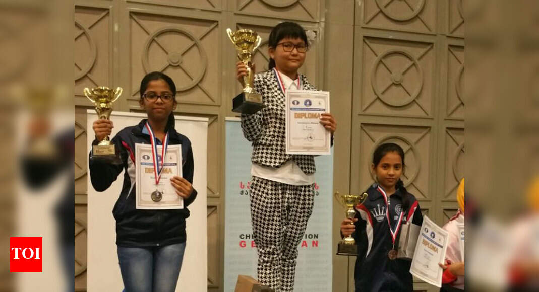 Chess: Nagpur masters Mrudul, Divya win silver, bronze in world chess ...